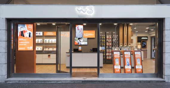 WindTre SIM Cards & eSIM: Detailed Guides for Tourists 2024