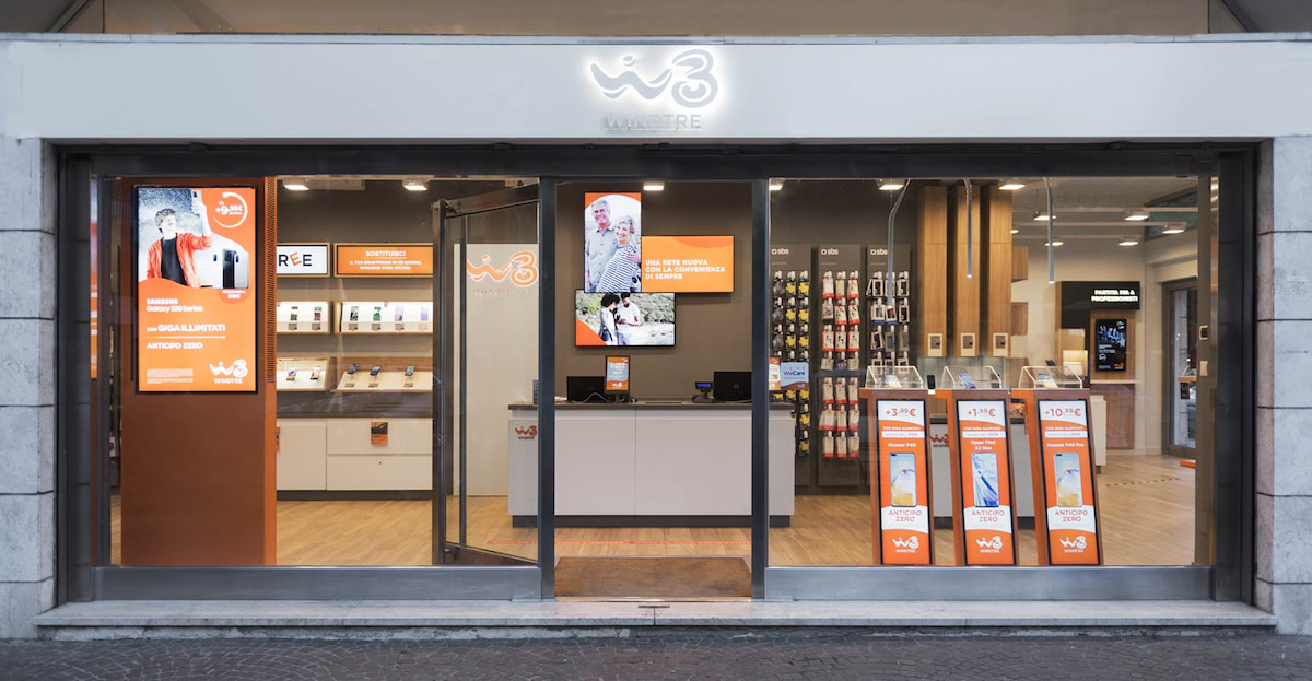 WindTre SIM Cards & eSIM: Detailed Guides for Tourists 2024